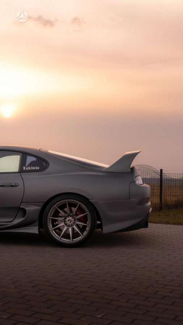 Pelēks Toyota Supra 1996 Viļņa, ar dzinēja tilpumu 3.00 L un nobraukumu 100 tūkst. km par 40000 €, foto 9 vietnē AUTOMOTO.COM.LV