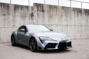 Grey Toyota Supra 2022 in Vilnius, with an engine capacity of 3.00 L and mileage of 10 thousand km for 47500 €, photo 2 on AUTOMOTO.COM.LV