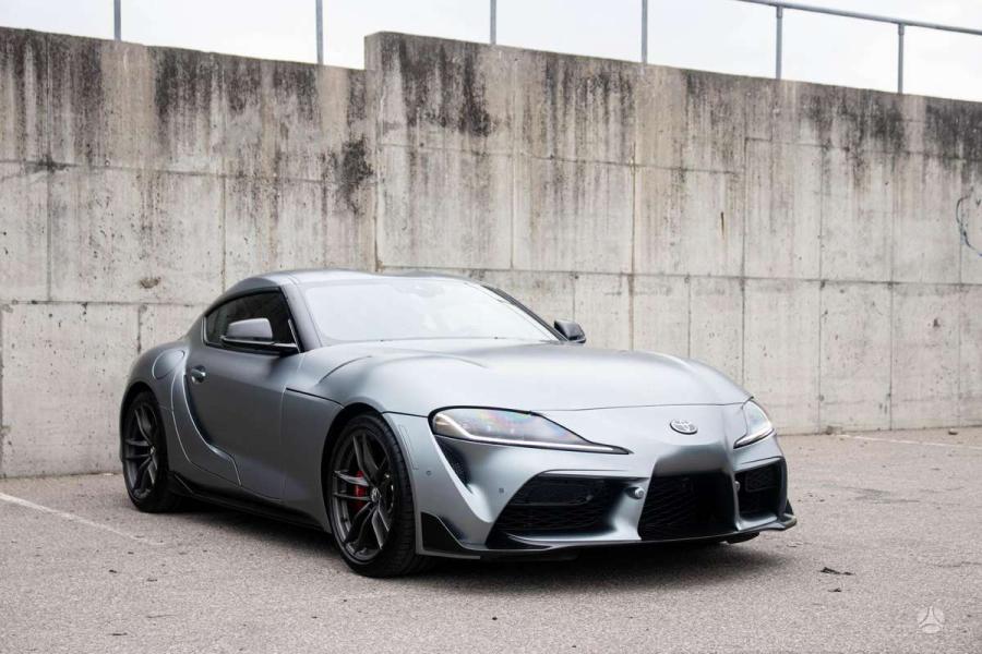 Grey Toyota Supra 2022 in Vilnius, with an engine capacity of 3.00 L and mileage of 10 thousand km for 47500 €, photo 2 on AUTOMOTO.COM.LV