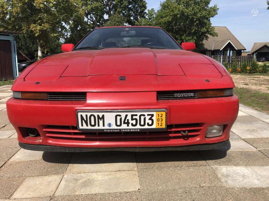 Sarkans Toyota Supra 1989 Viļņa, ar dzinēja tilpumu 2.95 L un nobraukumu 184 tūkst. km par 10900 €, foto 1 vietnē AUTOMOTO.COM.LV