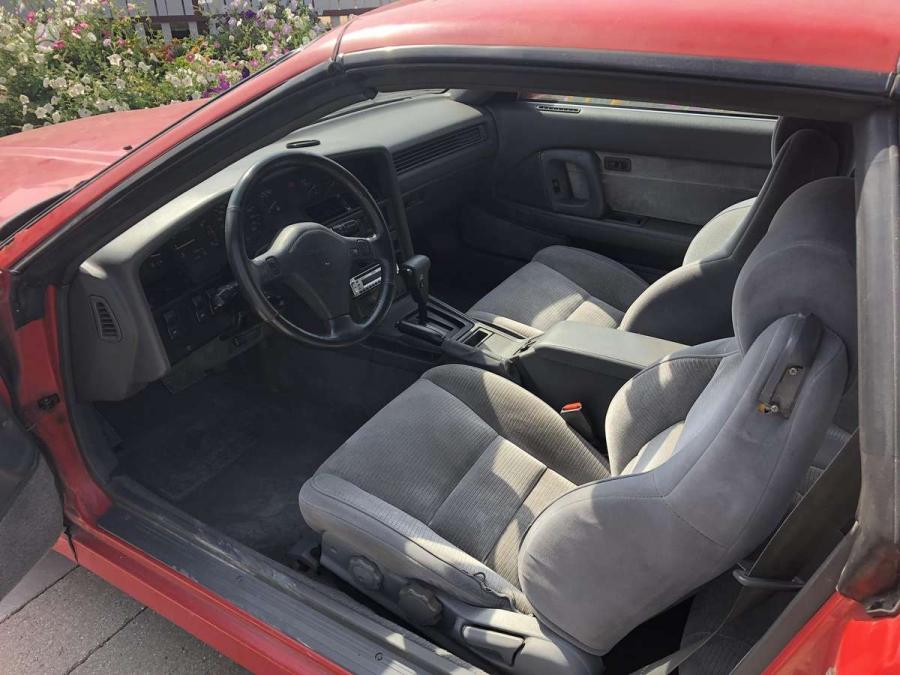 Sarkans Toyota Supra 1989 Viļņa, ar dzinēja tilpumu 2.95 L un nobraukumu 184 tūkst. km par 10900 €, foto 10 vietnē AUTOMOTO.COM.LV