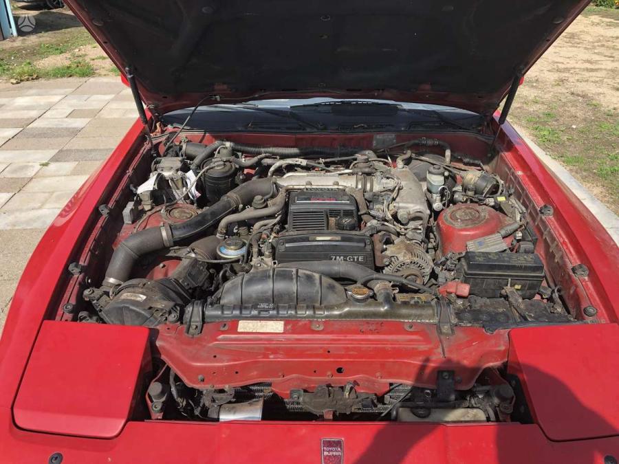 Sarkans Toyota Supra 1989 Viļņa, ar dzinēja tilpumu 2.95 L un nobraukumu 184 tūkst. km par 10900 €, foto 12 vietnē AUTOMOTO.COM.LV