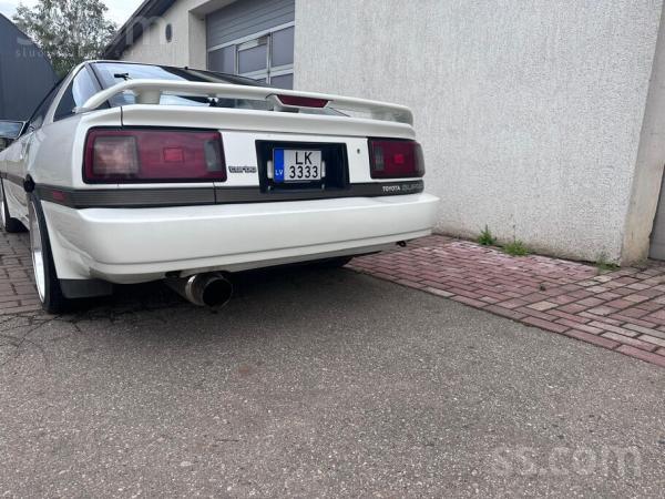 Белый Тойота Супра 1988 в Бауска, объемом двигателя 3.00 л и пробегом 152 тыс. км за 15000 €, фото 8 на AUTOMOTO.COM.LV