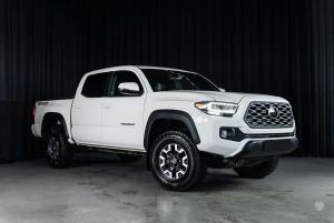 Balts Toyota Tacoma 2021 Viļņa, ar dzinēja tilpumu 3.46 L un nobraukumu 15 tūkst. km par 51999 €, foto 4 vietnē AUTOMOTO.COM.LV