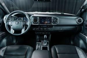 Balts Toyota Tacoma 2021 Viļņa, ar dzinēja tilpumu 3.46 L un nobraukumu 15 tūkst. km par 51999 €, foto 26 vietnē AUTOMOTO.COM.LV