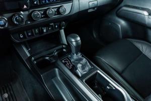 Balts Toyota Tacoma 2021 Viļņa, ar dzinēja tilpumu 3.46 L un nobraukumu 15 tūkst. km par 51999 €, foto 29 vietnē AUTOMOTO.COM.LV