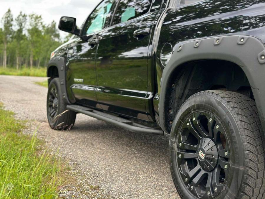 Melns Toyota Tundra 2017 Rīga, ar dzinēja tilpumu 0.00 L un nobraukumu 300 tūkst. km par 29000 €, foto 6 vietnē AUTOMOTO.COM.LV