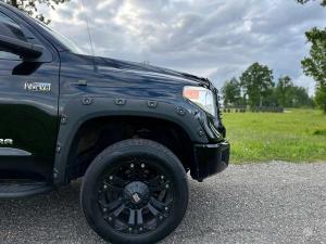 Melns Toyota Tundra 2017 Rīga, ar dzinēja tilpumu 0.00 L un nobraukumu 300 tūkst. km par 29000 €, foto 9 vietnē AUTOMOTO.COM.LV