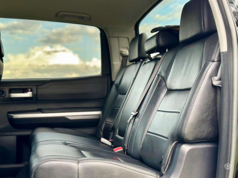 Melns Toyota Tundra 2017 Rīga, ar dzinēja tilpumu 0.00 L un nobraukumu 300 tūkst. km par 29000 €, foto 13 vietnē AUTOMOTO.COM.LV