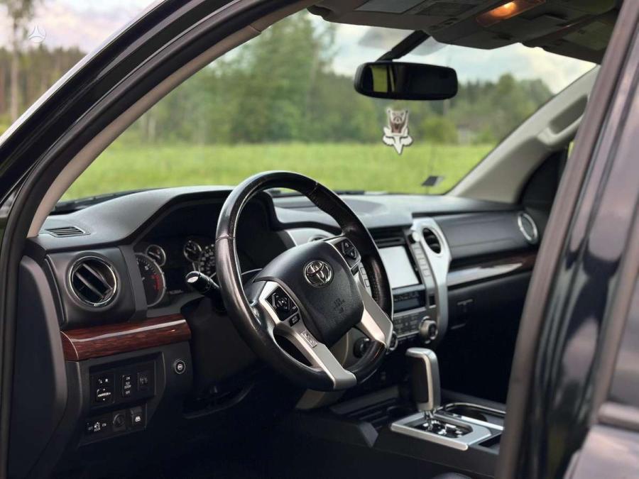 Melns Toyota Tundra 2017 Rīga, ar dzinēja tilpumu 0.00 L un nobraukumu 300 tūkst. km par 29000 €, foto 14 vietnē AUTOMOTO.COM.LV