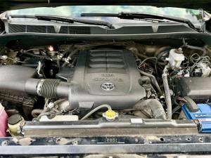 Melns Toyota Tundra 2017 Rīga, ar dzinēja tilpumu 0.00 L un nobraukumu 300 tūkst. km par 29000 €, foto 18 vietnē AUTOMOTO.COM.LV