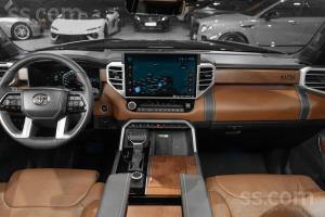 Melns Toyota Tundra 2024 Rīga, ar dzinēja tilpumu 3.50 L un nobraukumu 20 tūkst. km par 73000 €, foto 11 vietnē AUTOMOTO.COM.LV