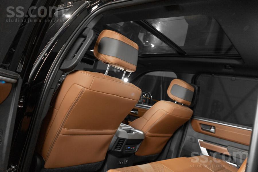 Melns Toyota Tundra 2024 Rīga, ar dzinēja tilpumu 3.50 L un nobraukumu 20 tūkst. km par 73000 €, foto 14 vietnē AUTOMOTO.COM.LV