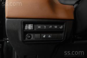 Melns Toyota Tundra 2024 Rīga, ar dzinēja tilpumu 3.50 L un nobraukumu 20 tūkst. km par 73000 €, foto 19 vietnē AUTOMOTO.COM.LV