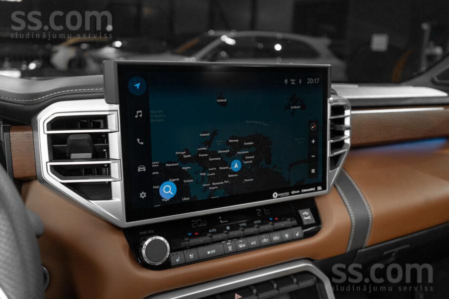 Melns Toyota Tundra 2024 Rīga, ar dzinēja tilpumu 3.50 L un nobraukumu 20 tūkst. km par 73000 €, foto 24 vietnē AUTOMOTO.COM.LV