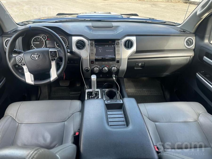 Blue Toyota Tundra 2014 in Riga, with an engine capacity of 5.70 L and mileage of 199 thousand km for 20900 €, photo 7 on AUTOMOTO.COM.LV