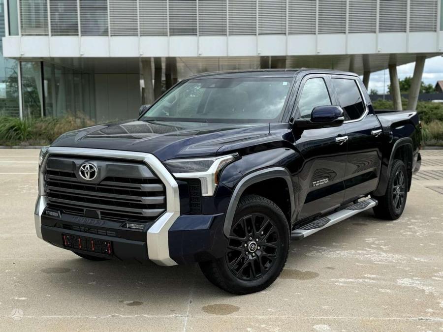 Zils Toyota Tundra 2023 Viļņa, ar dzinēja tilpumu 3.45 L un nobraukumu 31 tūkst. km par 54900 €, foto 1 vietnē AUTOMOTO.COM.LV
