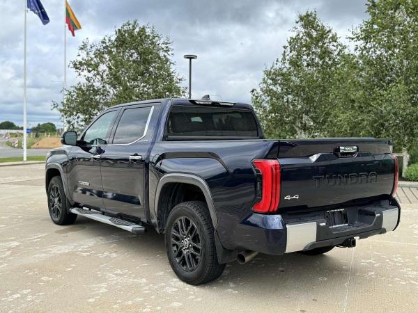 Blue Toyota Tundra 2023 in Vilnius, with an engine capacity of 3.45 L and mileage of 31 thousand km for 54900 €, photo 6 on AUTOMOTO.COM.LV