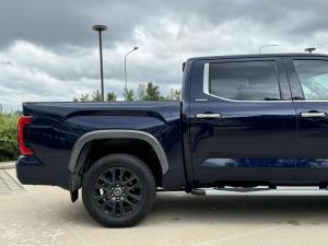 Zils Toyota Tundra 2023 Viļņa, ar dzinēja tilpumu 3.45 L un nobraukumu 31 tūkst. km par 54900 €, foto 15 vietnē AUTOMOTO.COM.LV