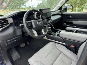 Zils Toyota Tundra 2023 Viļņa, ar dzinēja tilpumu 3.45 L un nobraukumu 31 tūkst. km par 54900 €, foto 20 vietnē AUTOMOTO.COM.LV
