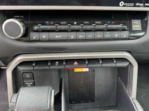 Zils Toyota Tundra 2023 Viļņa, ar dzinēja tilpumu 3.45 L un nobraukumu 31 tūkst. km par 54900 €, foto 29 vietnē AUTOMOTO.COM.LV