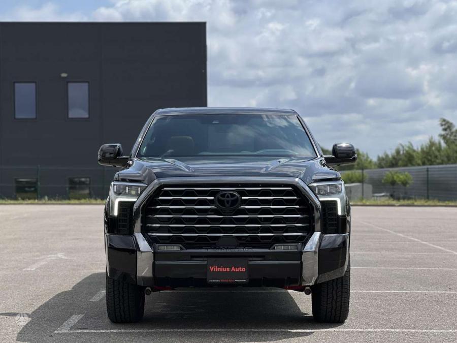 Zils Toyota Tundra 2024 Viļņa, ar dzinēja tilpumu 3.40 L un nobraukumu 7 tūkst. km par 89500 €, foto 2 vietnē AUTOMOTO.COM.LV