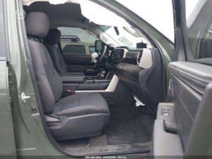 Green Toyota Tundra 2022 in Klaipeda, with an engine capacity of 3.45 L and mileage of 62 thousand km for 18995 €, photo 6 on AUTOMOTO.COM.LV