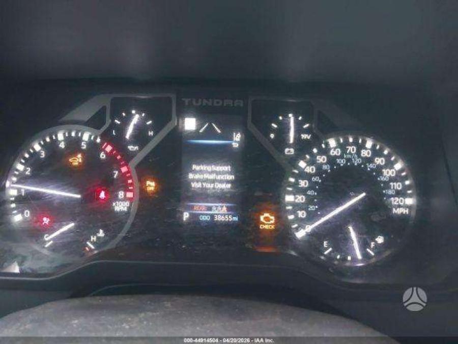 Green Toyota Tundra 2022 in Klaipeda, with an engine capacity of 3.45 L and mileage of 62 thousand km for 18995 €, photo 8 on AUTOMOTO.COM.LV