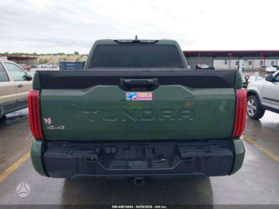 Green Toyota Tundra 2022 in Klaipeda, with an engine capacity of 3.45 L and mileage of 62 thousand km for 18995 €, photo 17 on AUTOMOTO.COM.LV