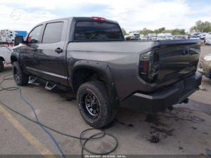 Grey Toyota Tundra 2016 in Klaipeda, with an engine capacity of 5.66 L and mileage of 195 thousand km for 9995 €, photo 4 on AUTOMOTO.COM.LV