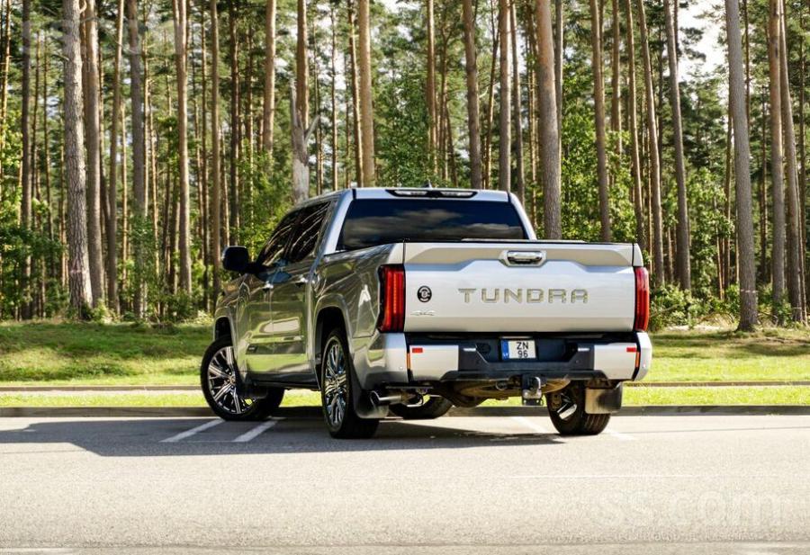 Pelēks Toyota Tundra 2022 Rīga, ar dzinēja tilpumu 3.50 L un nobraukumu 79 tūkst. km par 77190 €, foto 9 vietnē AUTOMOTO.COM.LV