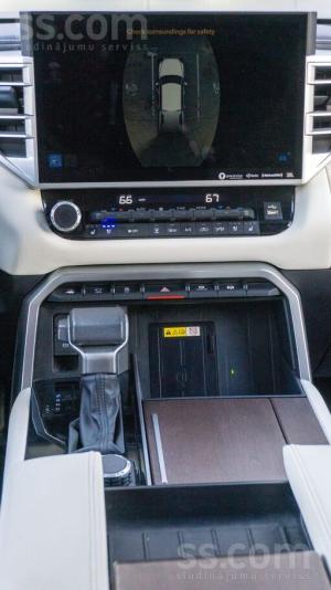 Pelēks Toyota Tundra 2022 Rīga, ar dzinēja tilpumu 3.50 L un nobraukumu 79 tūkst. km par 77190 €, foto 14 vietnē AUTOMOTO.COM.LV