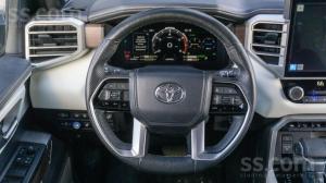 Pelēks Toyota Tundra 2022 Rīga, ar dzinēja tilpumu 3.50 L un nobraukumu 79 tūkst. km par 77190 €, foto 15 vietnē AUTOMOTO.COM.LV