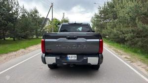 Grey Toyota Tundra 2024 in Vilnius, with an engine capacity of 3.45 L and mileage of 17 thousand km for 50500 €, photo 10 on AUTOMOTO.COM.LV