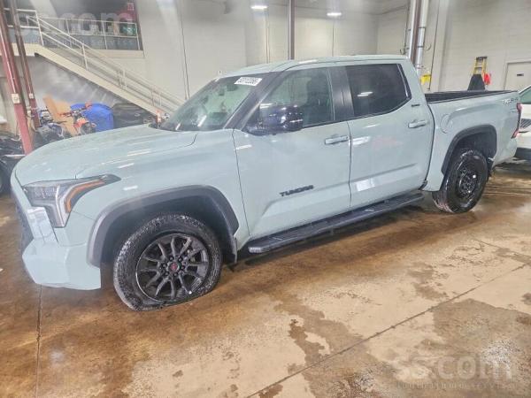 Pelēks Toyota Tundra 2025 Liepāja, ar dzinēja tilpumu 3.40 L un nobraukumu 10 tūkst. km par 37800 €, foto 1 vietnē AUTOMOTO.COM.LV
