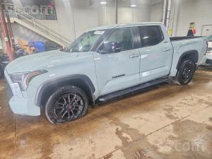 Pelēks Toyota Tundra 2025 Liepāja, ar dzinēja tilpumu 3.40 L un nobraukumu 10 tūkst. km par 37800 €, foto 1 vietnē AUTOMOTO.COM.LV