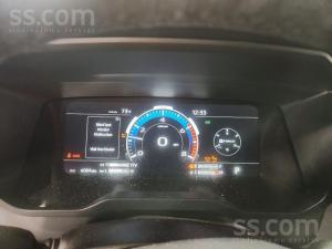 Pelēks Toyota Tundra 2025 Liepāja, ar dzinēja tilpumu 3.40 L un nobraukumu 10 tūkst. km par 37800 €, foto 8 vietnē AUTOMOTO.COM.LV