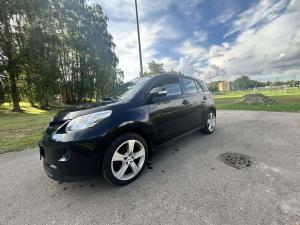 Black Toyota Urban Cruiser 2009 in Elektrenai, with an engine capacity of 1.33 L and mileage of 304 thousand km for 3000 €, photo 3 on AUTOMOTO.COM.LV