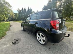 Black Toyota Urban Cruiser 2009 in Elektrenai, with an engine capacity of 1.33 L and mileage of 304 thousand km for 3000 €, photo 4 on AUTOMOTO.COM.LV