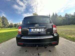 Black Toyota Urban Cruiser 2009 in Elektrenai, with an engine capacity of 1.33 L and mileage of 304 thousand km for 3000 €, photo 5 on AUTOMOTO.COM.LV