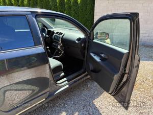 Melns Toyota Urban Cruiser 2010 Tallina, ar dzinēja tilpumu 1.40 L un nobraukumu 322 tūkst. km par 4200 €, foto 5 vietnē AUTOMOTO.COM.LV