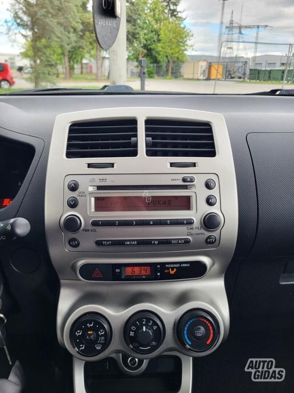 Pelēks Toyota Urban Cruiser 2009 Šauļi, ar dzinēja tilpumu 1.40 L un nobraukumu 360 tūkst. km par 4350 €, foto 10 vietnē AUTOMOTO.COM.LV