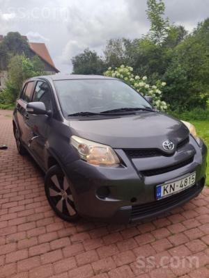 Pelēks Toyota Urban Cruiser 2009 Rīga, ar dzinēja tilpumu 1.40 L un nobraukumu 208 tūkst. km par 2900 €, foto  vietnē AUTOMOTO.COM.LV