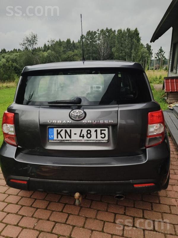 Grey Toyota Urban Cruiser 2009 in Riga, with an engine capacity of 1.40 L and mileage of 208 thousand km for 2900 €, photo 3 on AUTOMOTO.COM.LV
