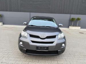 Pelēks Toyota Urban Cruiser 2010 Šauļi, ar dzinēja tilpumu 1.36 L un nobraukumu 250 tūkst. km par 3550 €, foto 2 vietnē AUTOMOTO.COM.LV