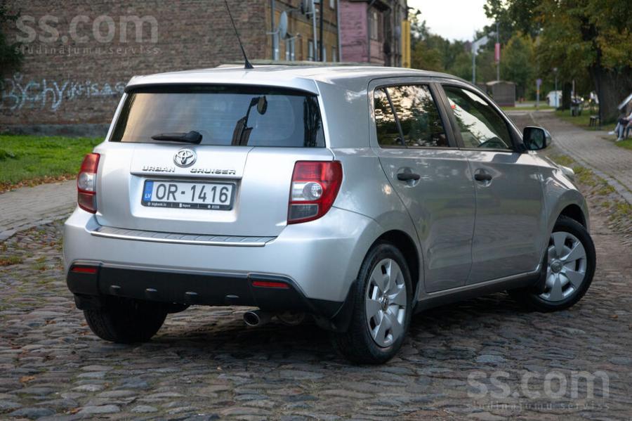 Pelēks Toyota Urban Cruiser 2012 Jelgava, ar dzinēja tilpumu 1.40 L un nobraukumu 328 tūkst. km par 3300 €, foto 5 vietnē AUTOMOTO.COM.LV