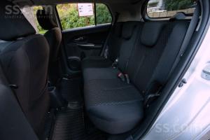 Pelēks Toyota Urban Cruiser 2012 Jelgava, ar dzinēja tilpumu 1.40 L un nobraukumu 328 tūkst. km par 3300 €, foto 15 vietnē AUTOMOTO.COM.LV