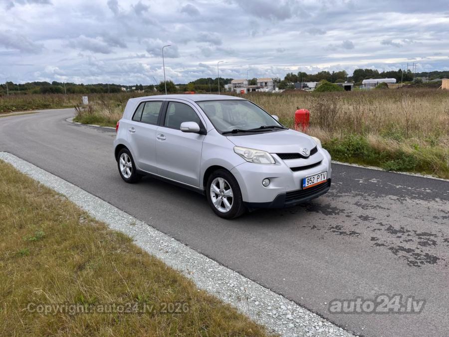 Grey Toyota Urban Cruiser 2010 in Tallinn, with an engine capacity of 1.30 L and mileage of 241 thousand km for 3750 €, photo 1 on AUTOMOTO.COM.LV