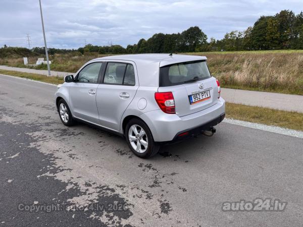 Grey Toyota Urban Cruiser 2010 in Tallinn, with an engine capacity of 1.30 L and mileage of 241 thousand km for 3750 €, photo 5 on AUTOMOTO.COM.LV