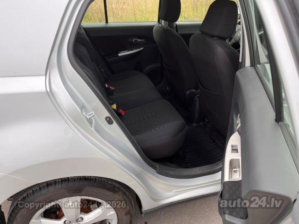 Grey Toyota Urban Cruiser 2010 in Tallinn, with an engine capacity of 1.30 L and mileage of 241 thousand km for 3750 €, photo 11 on AUTOMOTO.COM.LV